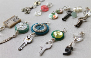 Repurposed Button Charms | AllFreeJewelryMaking.com