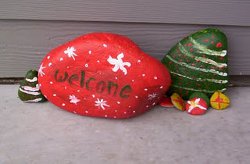 Painted Welcome Rocks for Christmas | AllFreeHolidayCrafts.com