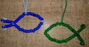 Pony Bead Fish Necklace | AllFreeKidsCrafts.com